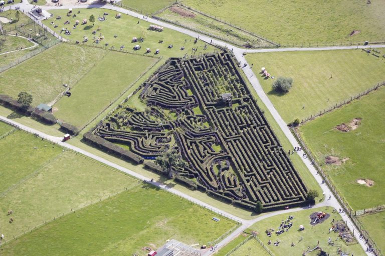 10 Mysterious Mazes - Picniq Blog