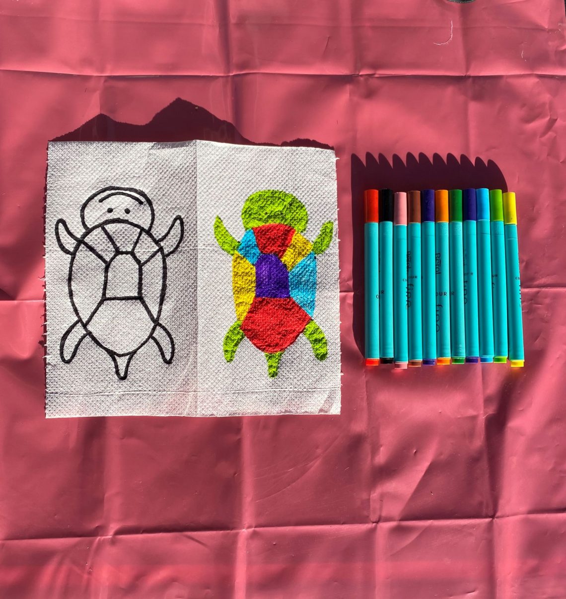 Kitchen roll magic drawing craft - Picniq Blog